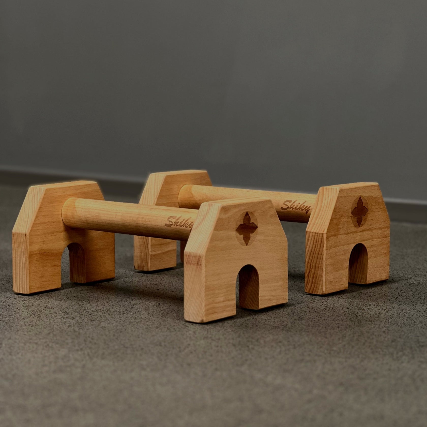 Premium Wooden Paralletes and Clothing For Calisthenics | Shiky